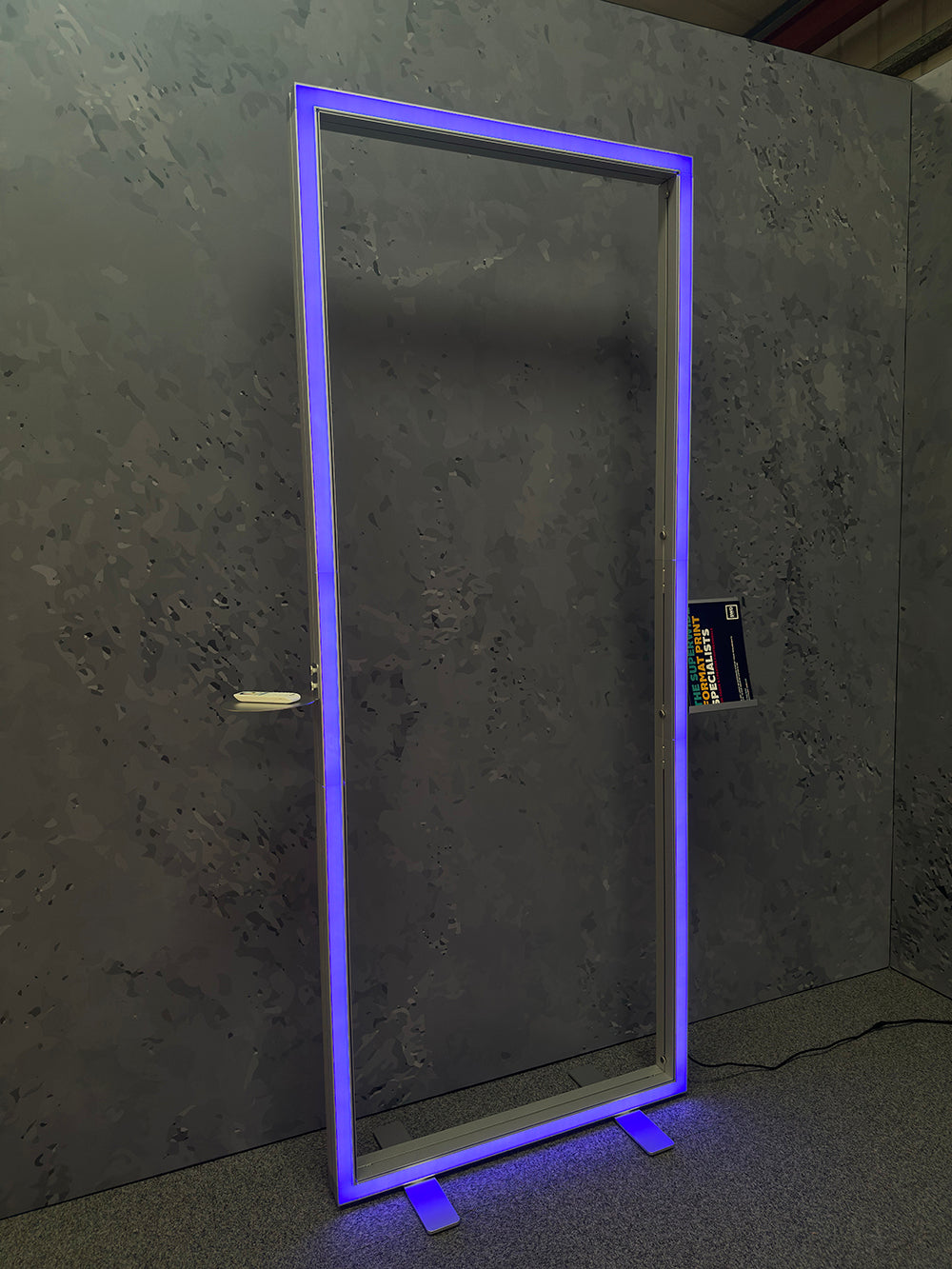 Display Kits – Super-Wide Digital